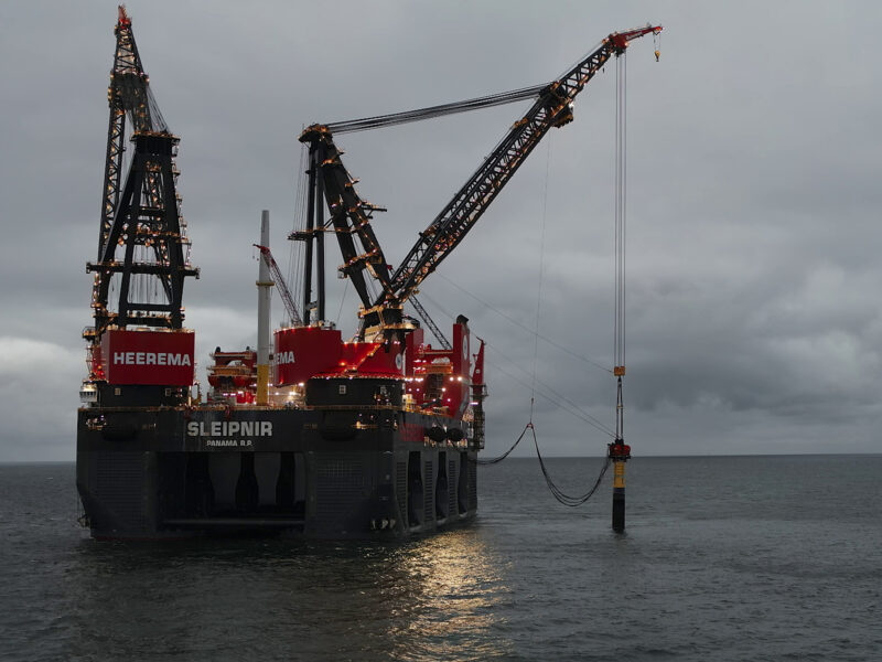 Monopile decommisioning on Amalia OWF - CAPE Holland