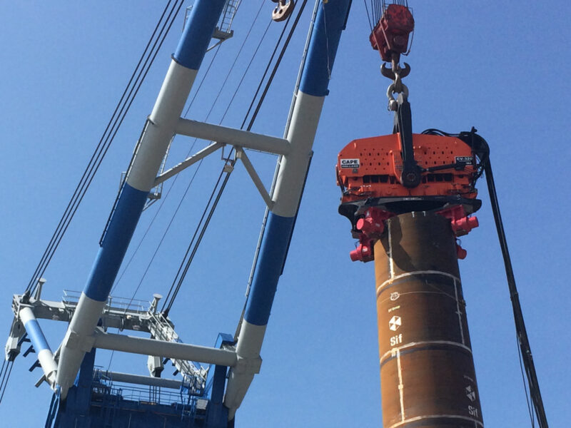 Free hanging monopile installation demo - CAPE Holland