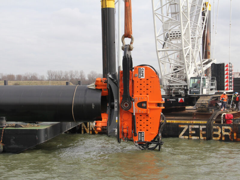 13 mooring piles for temporary mooring places - CAPE Holland