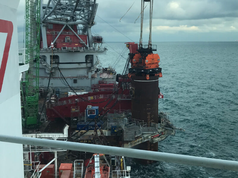 Drive and extract a 6.5 meter diameter monopile - CAPE Holland