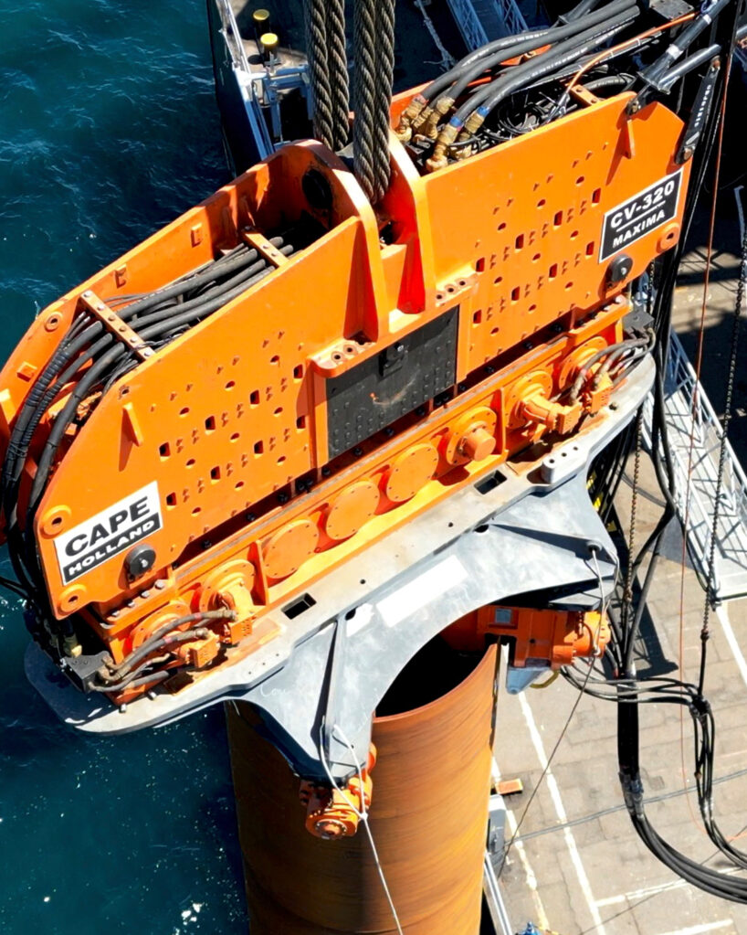 56 jacket piles for Ishikari OWF - CAPE Holland