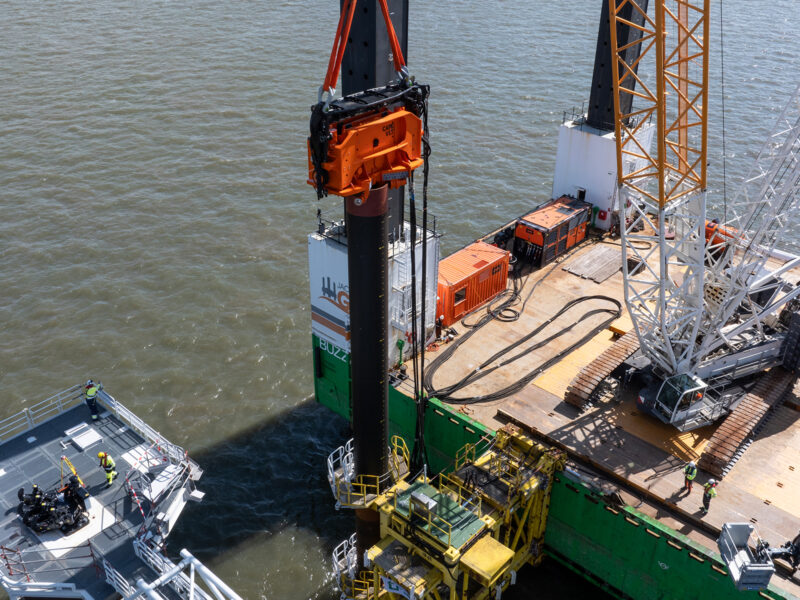 12 pontoon piles Wilhelmshaven - CAPE Holland