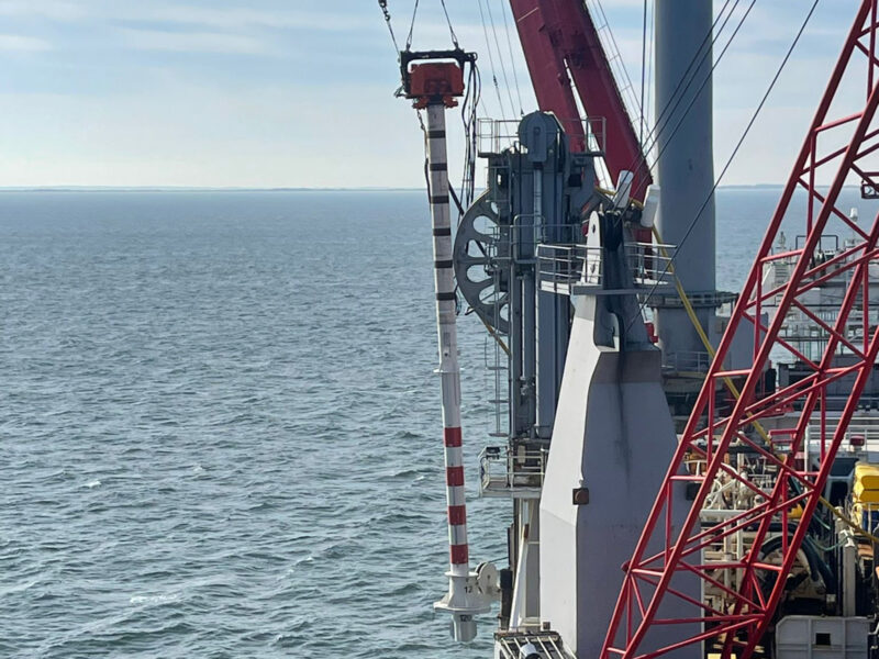 Installation and extraction of starter pile - CAPE Holland